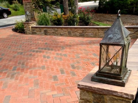 How to get an amazing chevron pattern combining 4x8 and 4x12 pavers