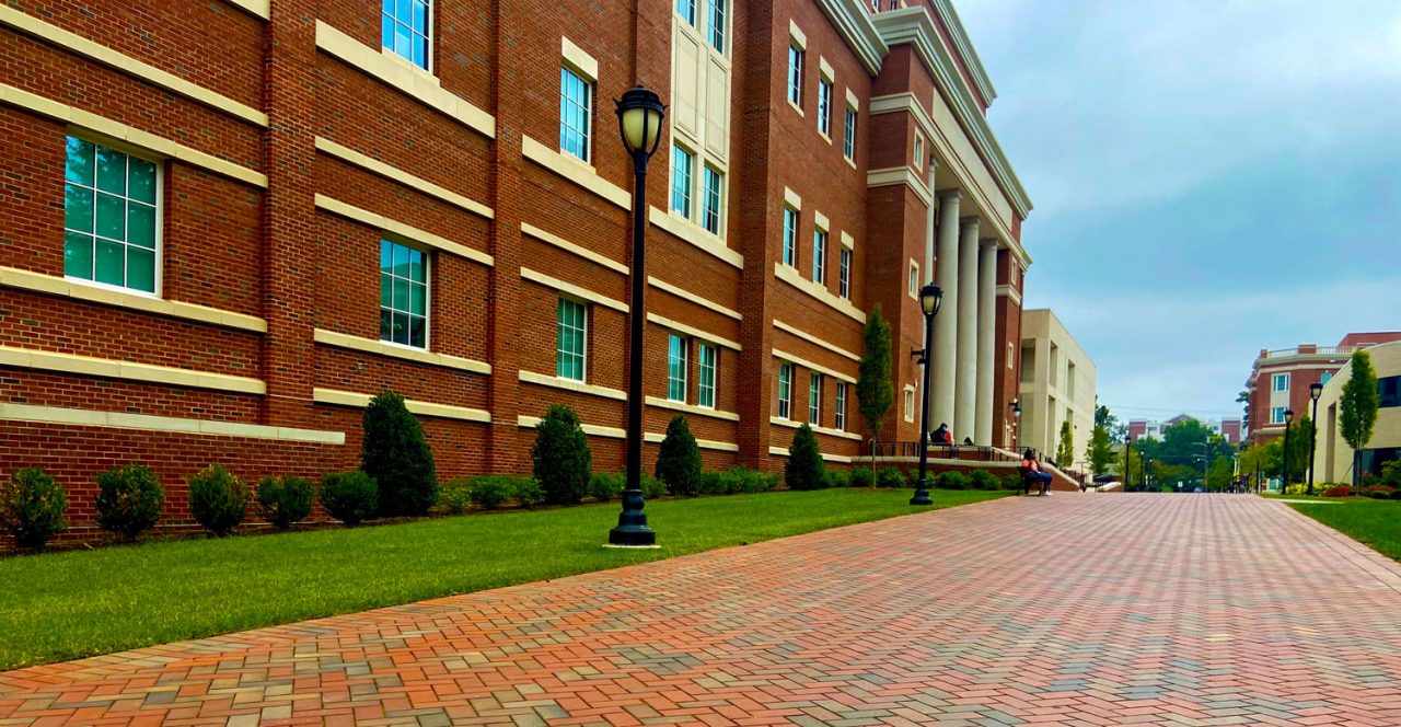 Metrolina Landscape finds a wealth of hardscape opportunity in booming city