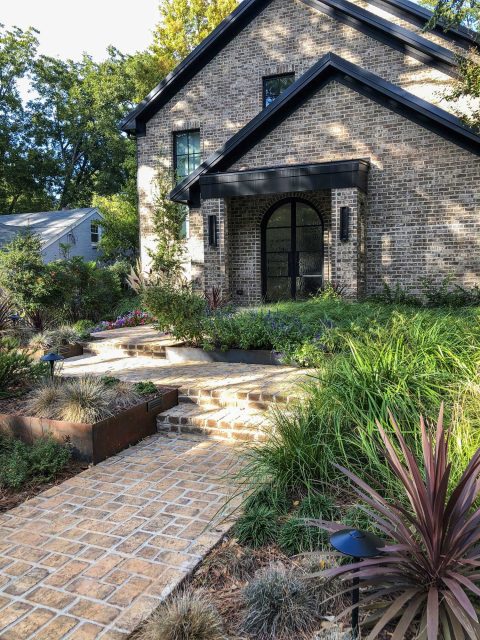 "Love It or List It" host Hilary Farr's new-old home uses tumbled clay ...