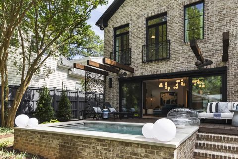 Hilary Farr’s modern new home fits right in with our Old Brick House ...