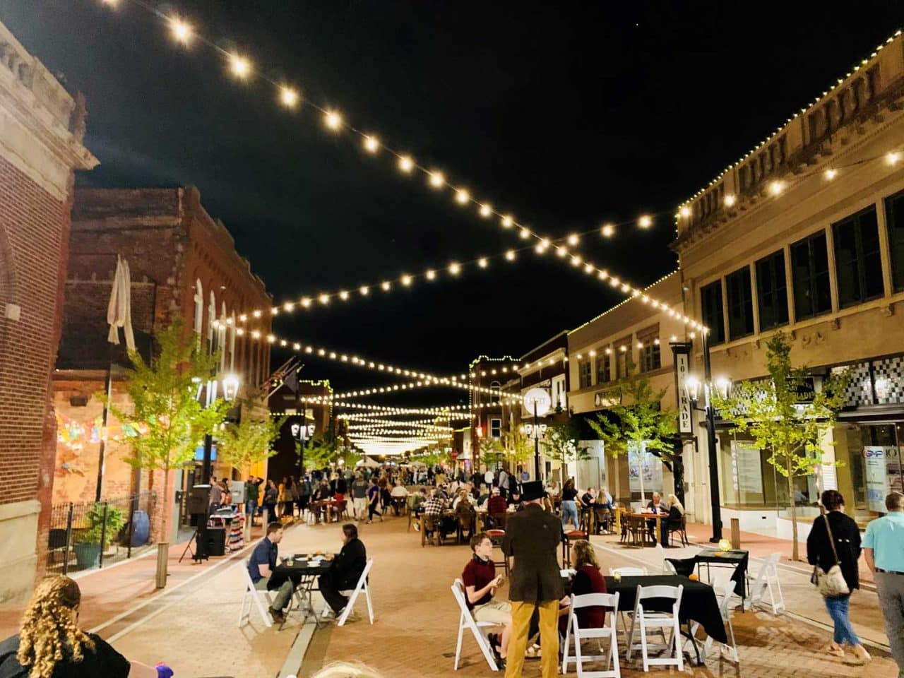 Town is back to life with an attractive and engaging streetscape